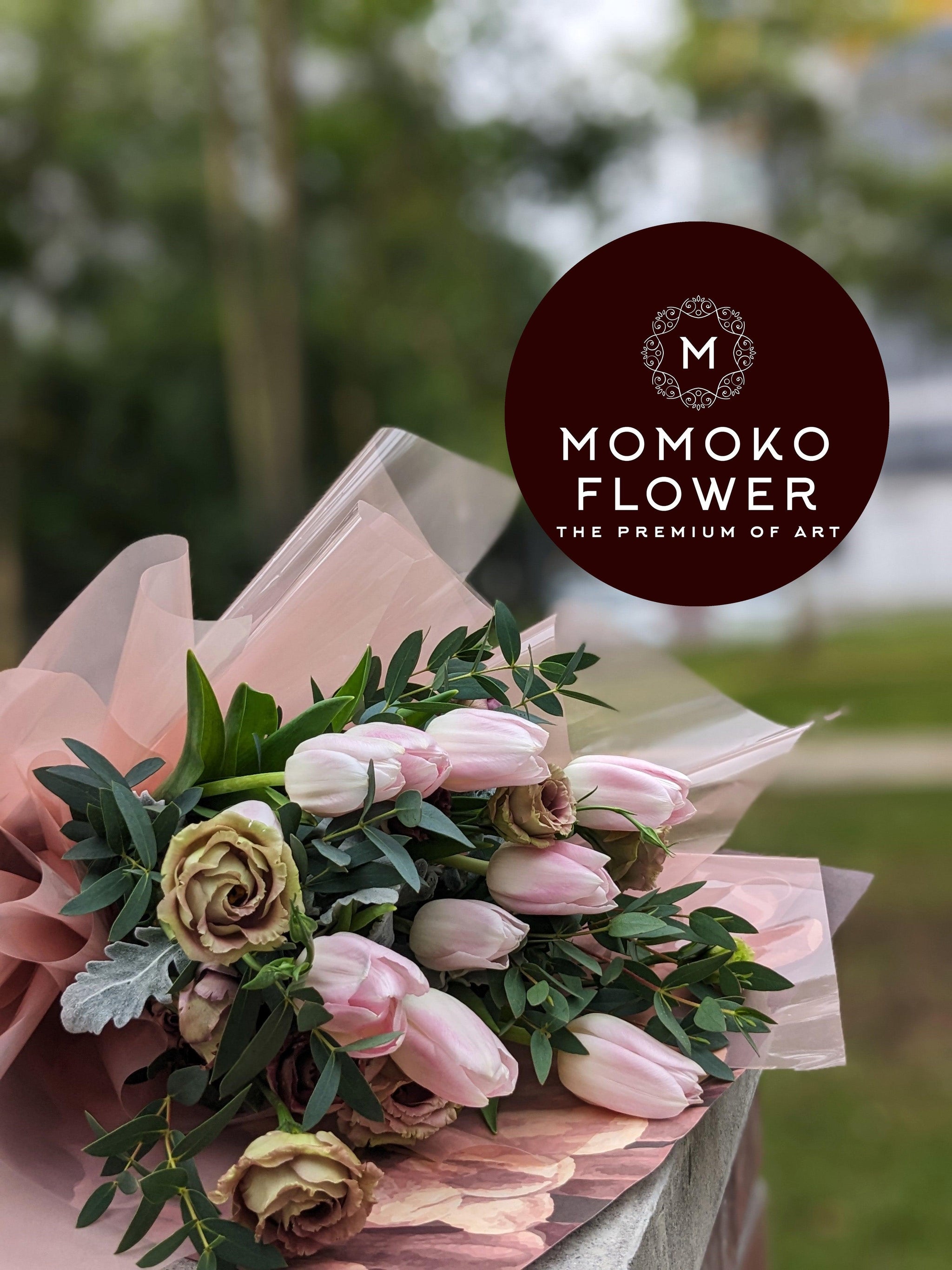 Momoko Love Perfection Flower Bouquet - Fresh Flower